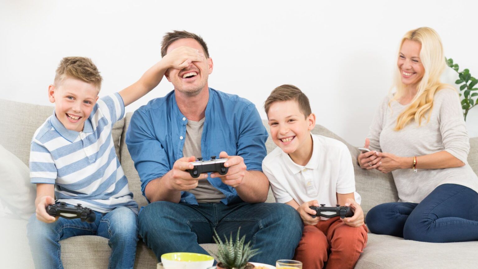 Finding the Age-Appropriate Video Games for 7 Year Olds: A Guide for ...