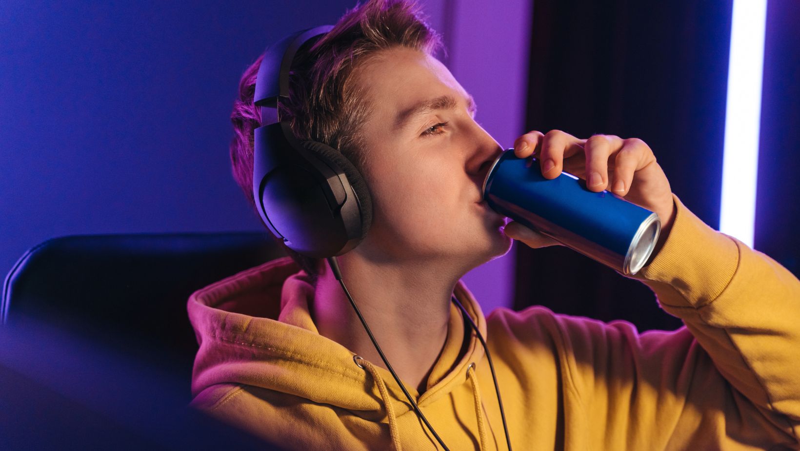 Understanding Gaming Health: Physical Risks and Psychological Impacts ...